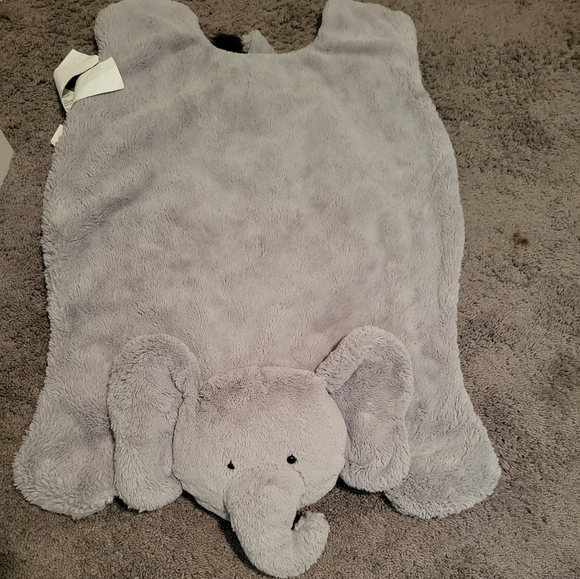 Other | Elephant Rug | Poshmark